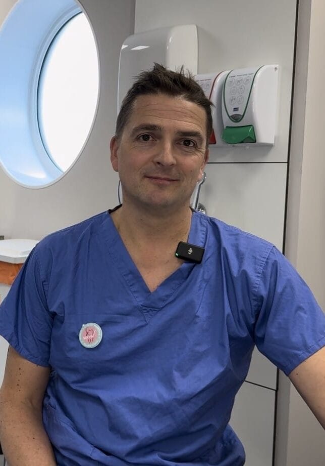 Consultants | The McIndoe Centre